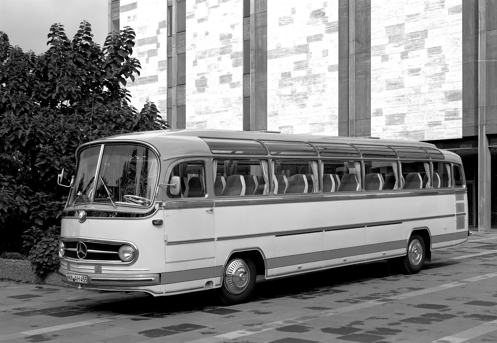 Mercedes Benz O 321 H/HL un exitoso bus producido desde 1954 a 1964