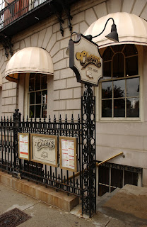 Classic Television Shows: Cheers: Where Everybody Knows Your Name