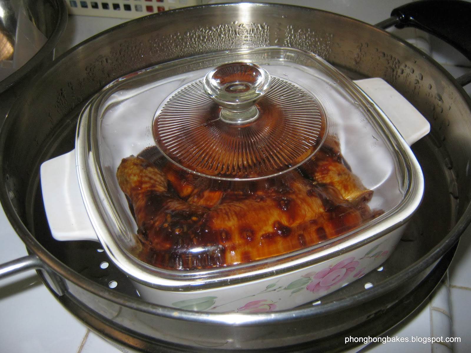 PH the Malaysian Carnivore: Simple But Delicious Steamed Chicken