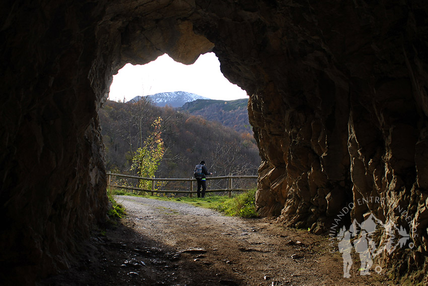 MIL Y UNA HISTORIAS : Ruta Medieval (Teverga)