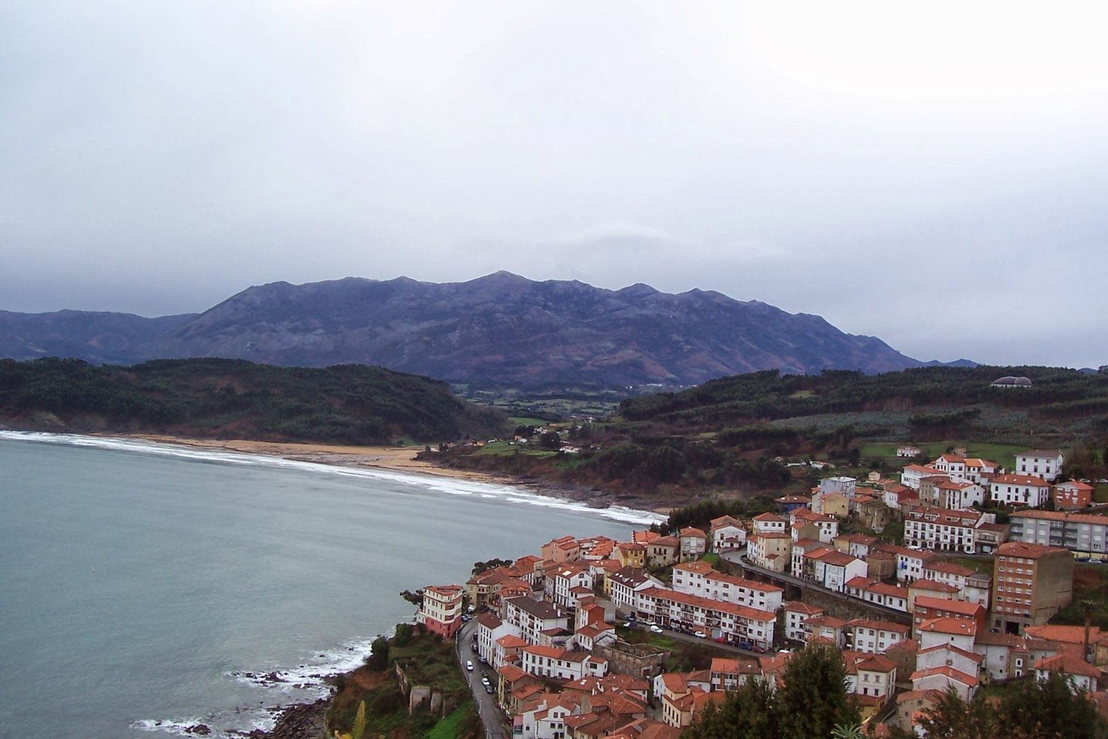 Camudando'l camín: Fana (Colunga) - Costa de Colunga - La Espasa (Caravia)