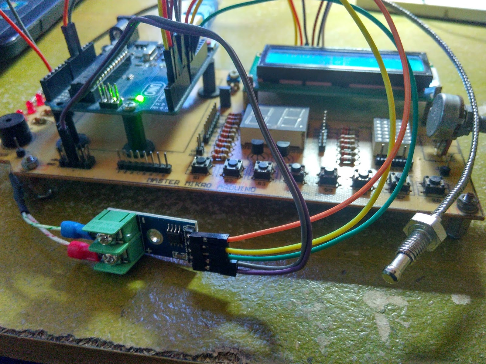 Thermometer Digital mengunakan Thermocouple