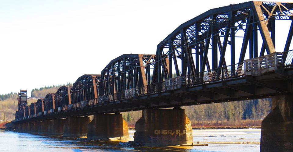 Industrial History: CN Strauss Direct Lift Bridge over Fraser River in ...