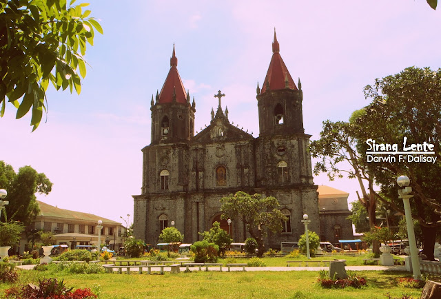 SIRANG LENTE: MOLO CHURCH, ILOILO