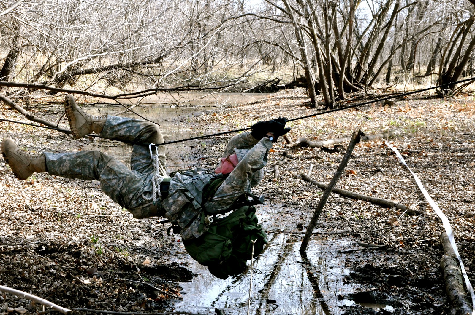 Black Hawk Brigade: 2nd Lt. James Michael Goins One-Rope Bridge Challenge