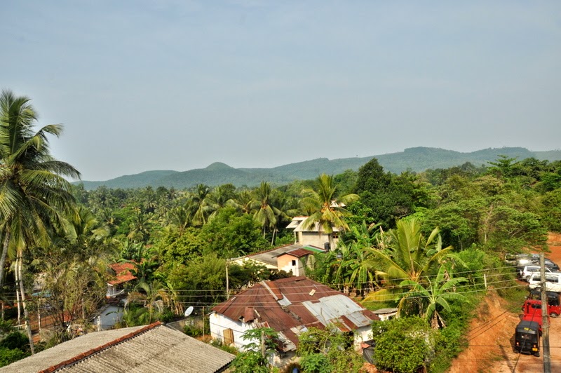 philipveerasingam: Scenes from the 'Maniccawaththe Pansala ...