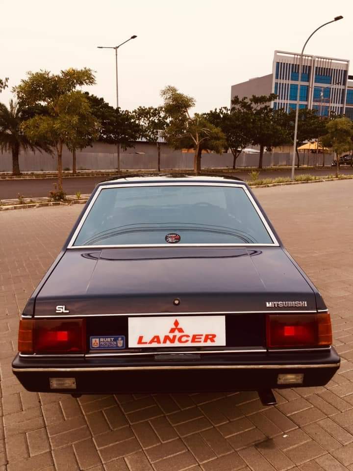 Jual Mitsubishi Lancer 82 Original Interior - LAPAK MOBIL DAN MOTOR BEKAS