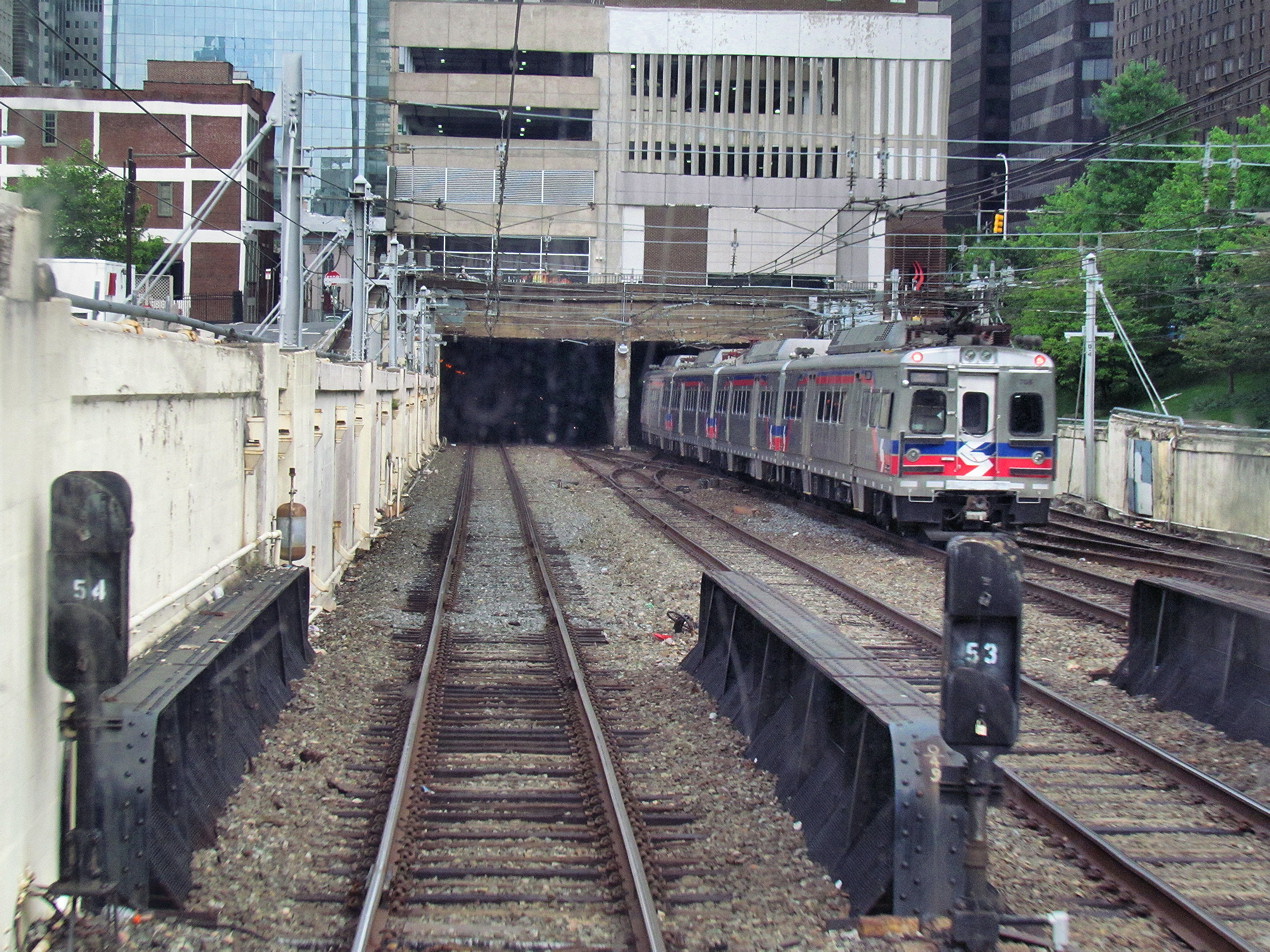 The Position Light: SEPTA Ersatz PRR Pedestal Signals