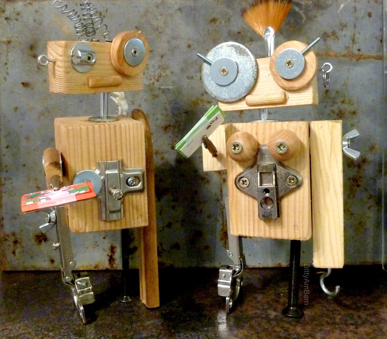 BittyAmbam: DIY - Holzroboter - Upcycling - Creadienstag