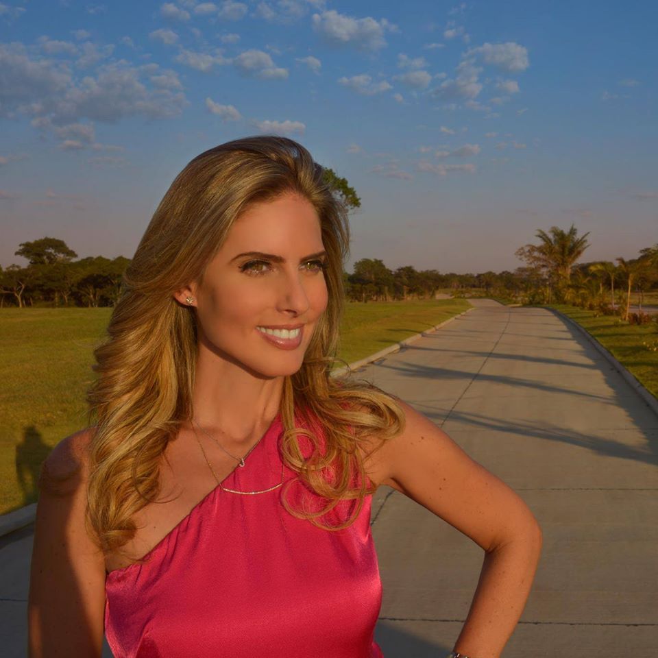 María Jimena Antelo Telchi Conductora de No Mentiras de PAT ...