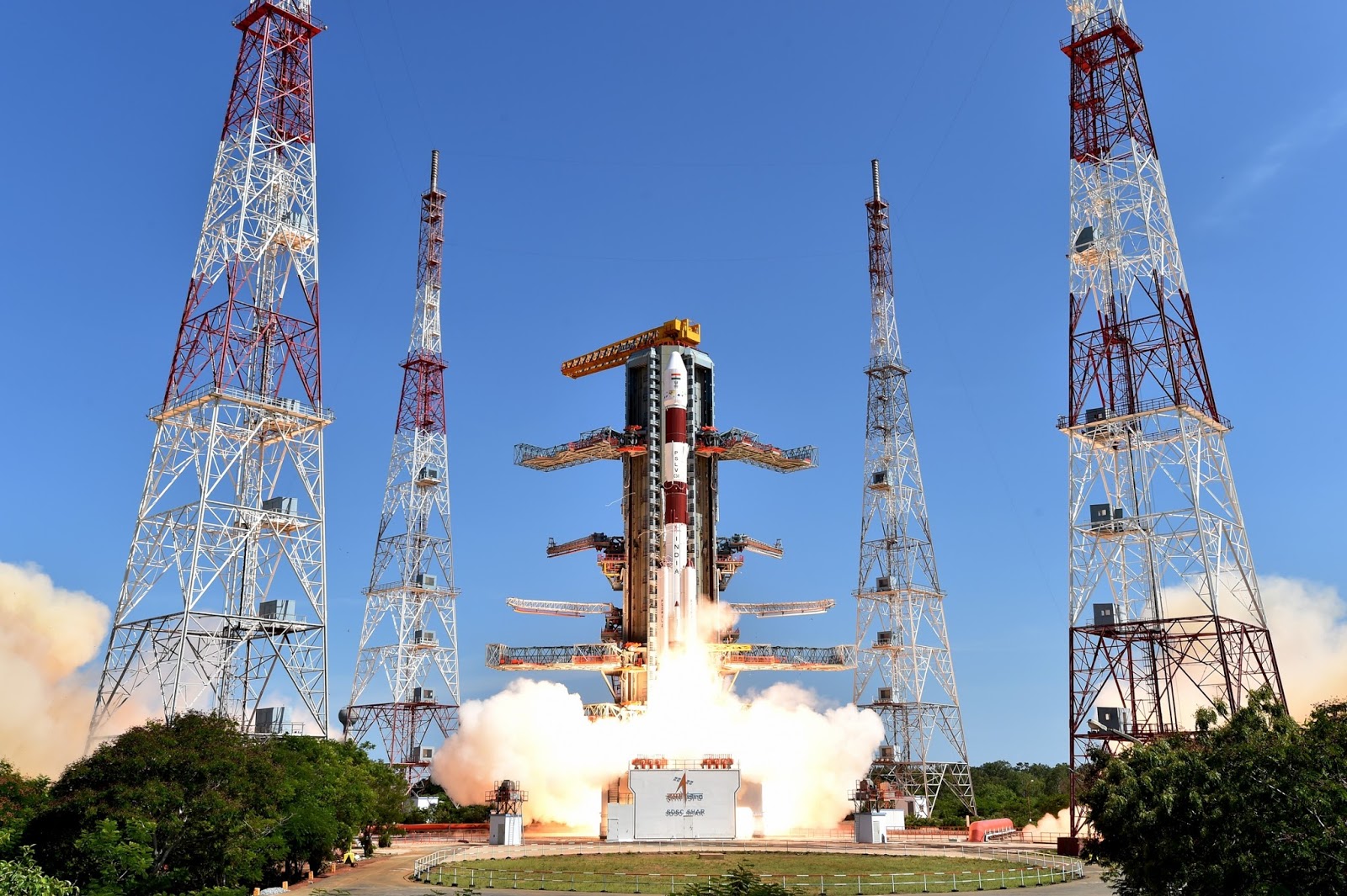 ISRO s 20 Satellites Mission 10 Key Facts ReviewsToday isro-s-20-satellites-mission-10-key-facts-reviewstoday