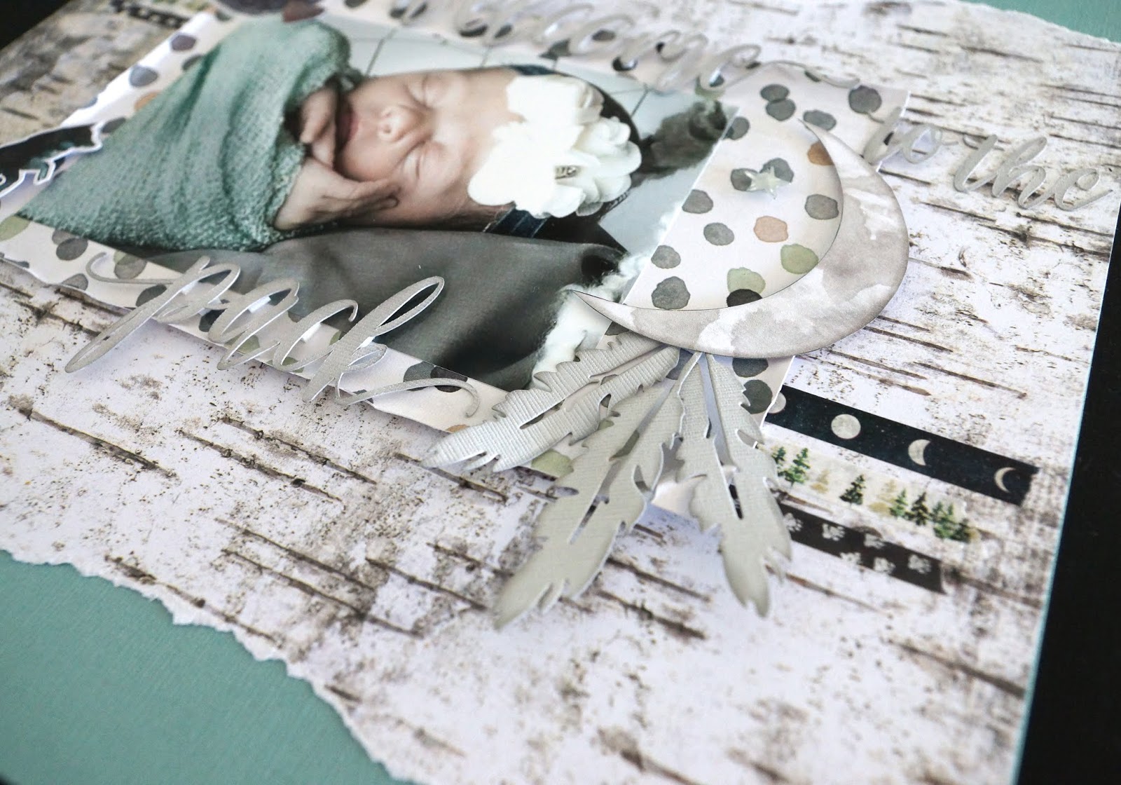 Welcome to the Pack: A Newborn Photo Layout - Alice Scraps Wonderland