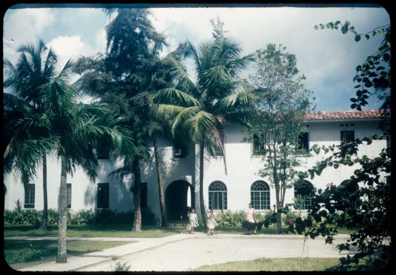 Everyday Life of Puerto Rico in the Mid-1940s Through Amazing Color ...