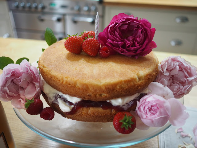 The Best Victoria Sponge Cake and a Little Tea Party for Grandma ...