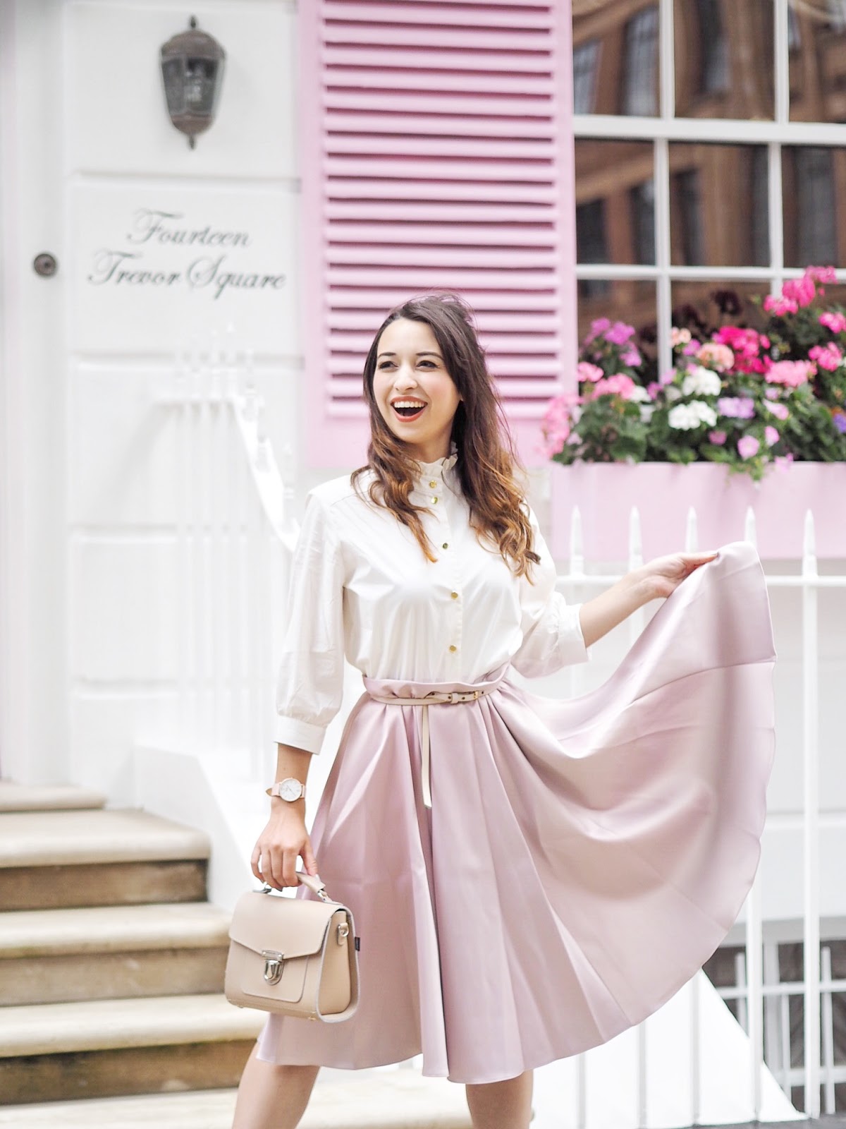 Pink in the City | Hello Miss Jordan