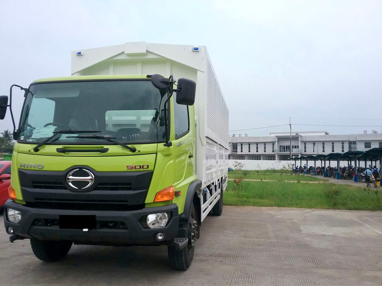 Dealer Hino Ranger 500 Dutro 300: HINO RANGER FG 235 JP WING BOX