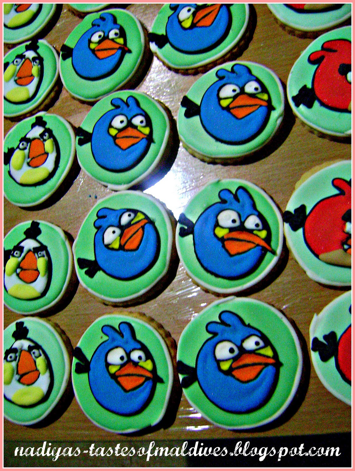 Nadiya's Tastes Of Maldives: Angry bird cookies
