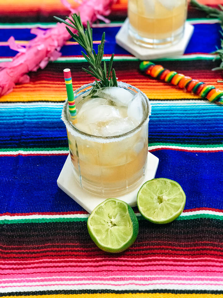 How to Throw an Adult Piñata Party | Venus Trapped in Mars || Dallas