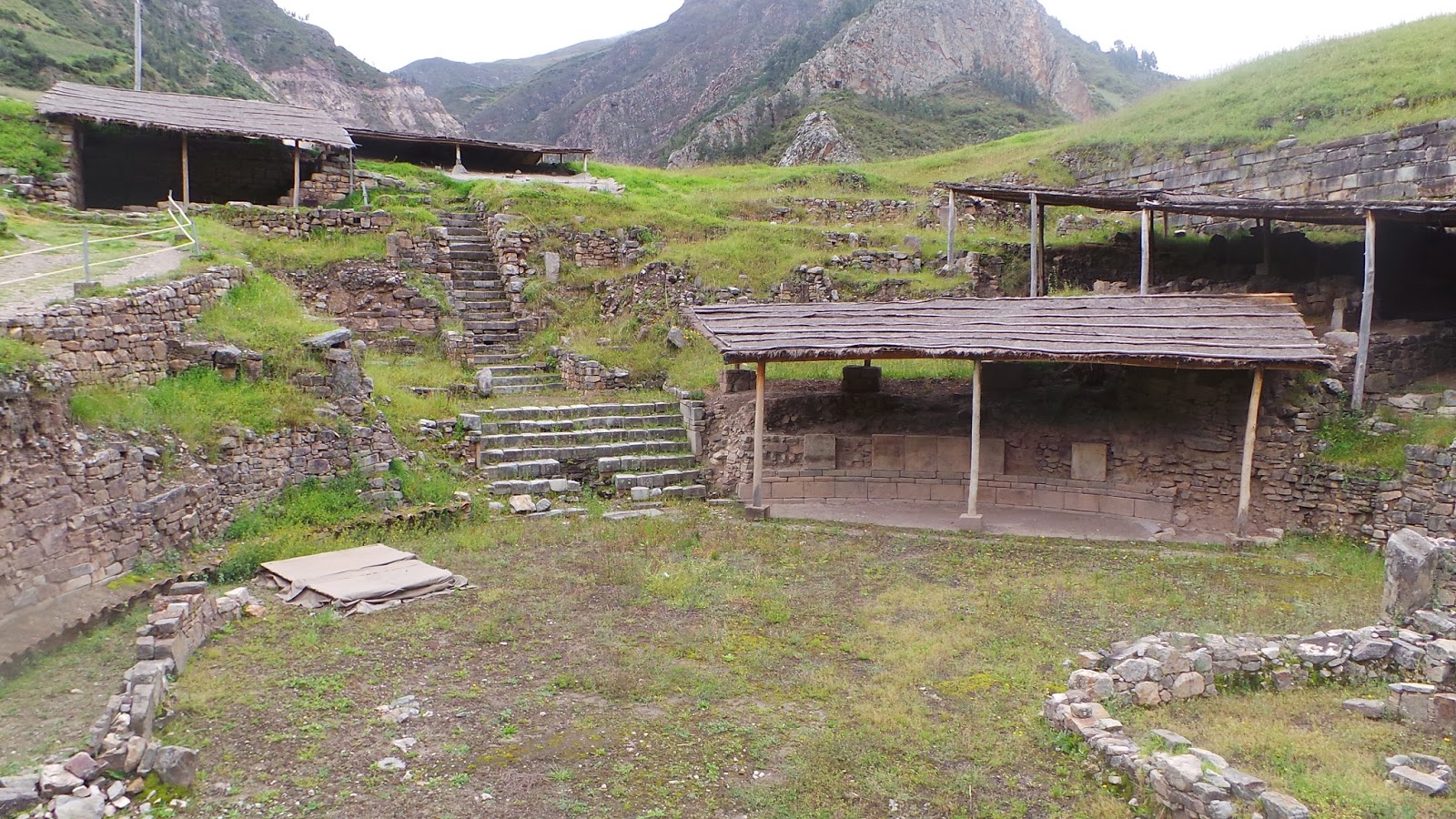 LA CULTURA CHAVÍN: Arquitectura de chavín de huantar:
