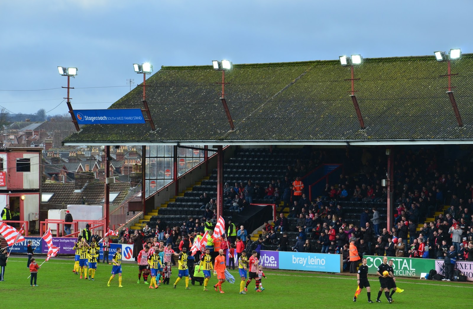 Extreme Football Tourism: ENGLAND: Exeter City FC