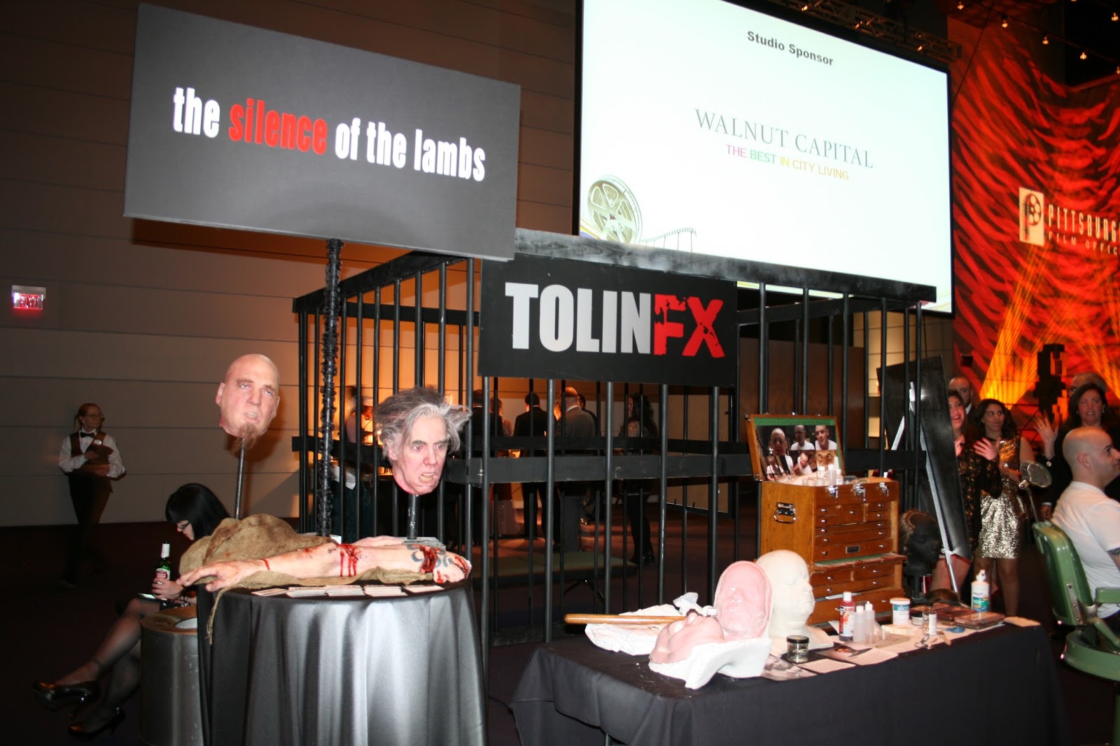 Highmark Presents, "Netflix Lights! Glamour! Action!" 2019 | Style Examiner