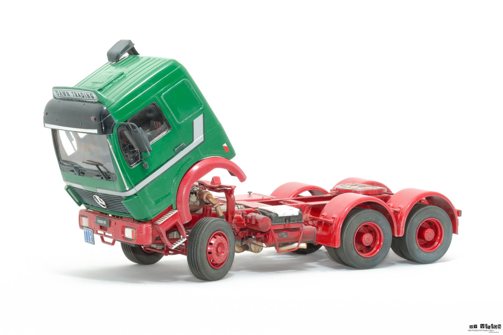 MiniAutoHobby: Mercedes Benz SK