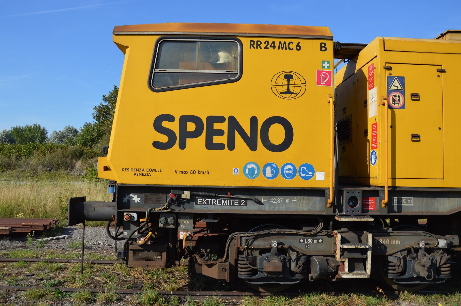LA PASSION DU TRAIN: Rame SPENO RR 24 MC -6 à Hazebrouck