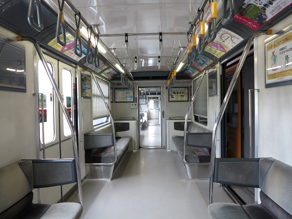 Robert Schwandl's Urban Rail Blog: JAPAN - Hiroshima Streetcars & Astram