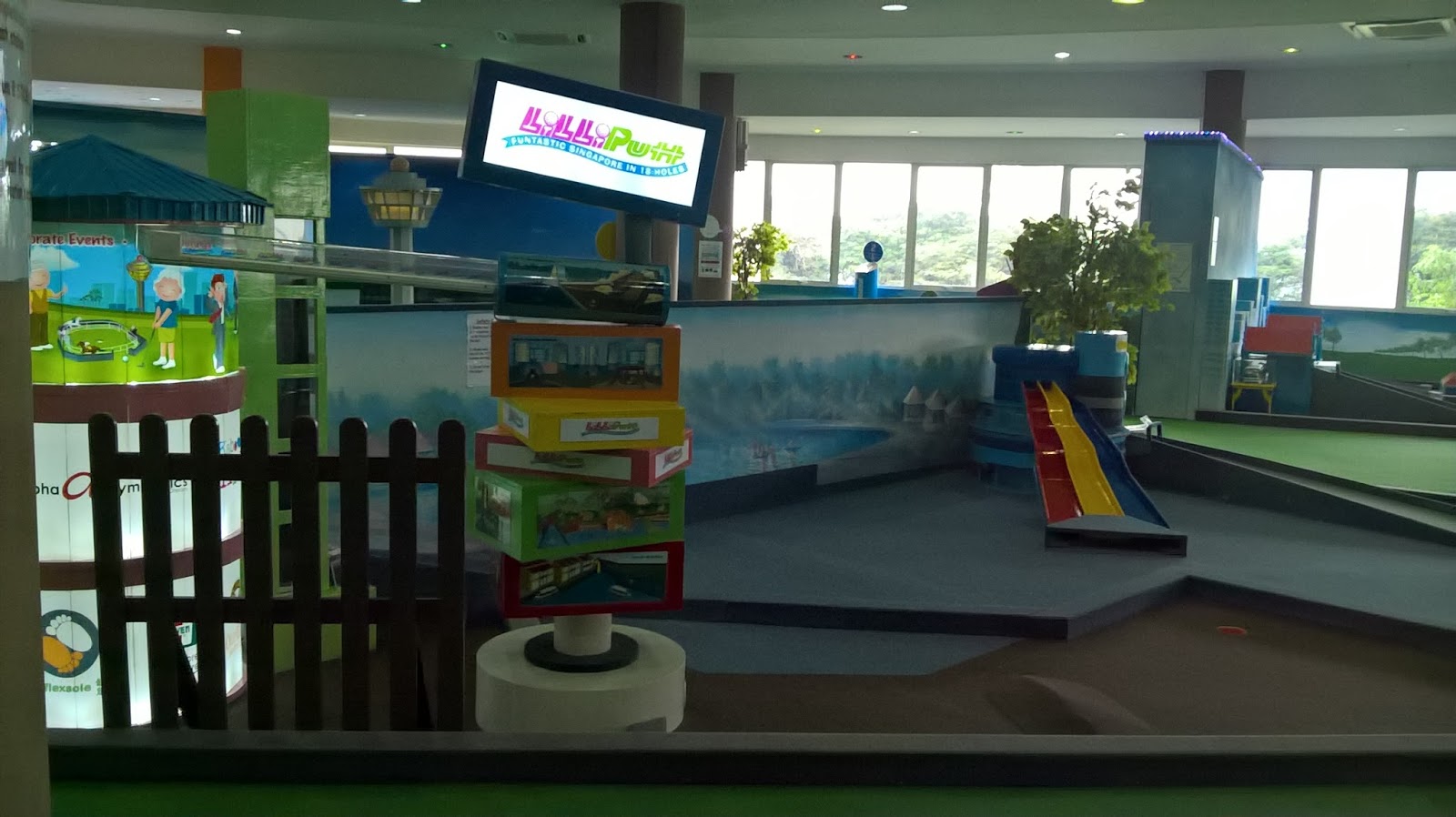 The Ham and Egger Files: LilliPutt indoor Mini Golf in Singapore