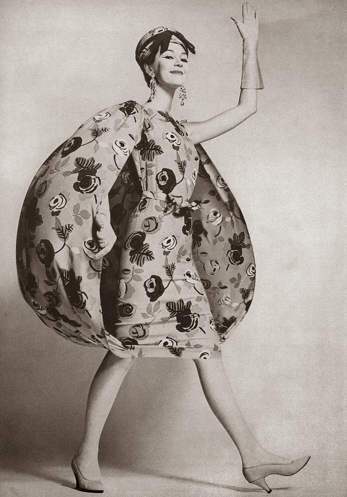 VINTAGE PHOTOGRAPHY: Dovima 1958