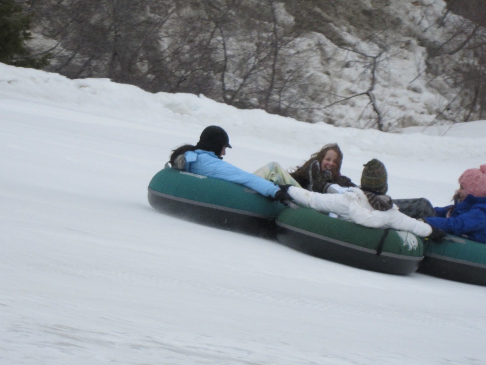 Escola SESC in Riverstone: more pictures of the tubbing on sunday