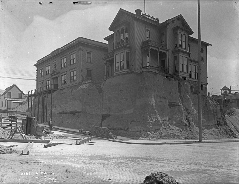 The Intrepid Hermit: Seattle History: the Denny Hill Regrades