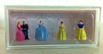 Filmic Light - Snow White Archive: Robert Olszewski & His Snow White ...