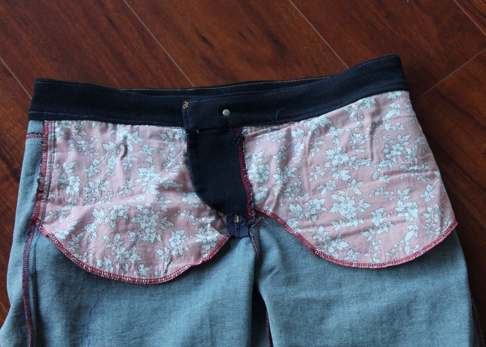 The Itinerant Seamstress: Liana jeans, finally