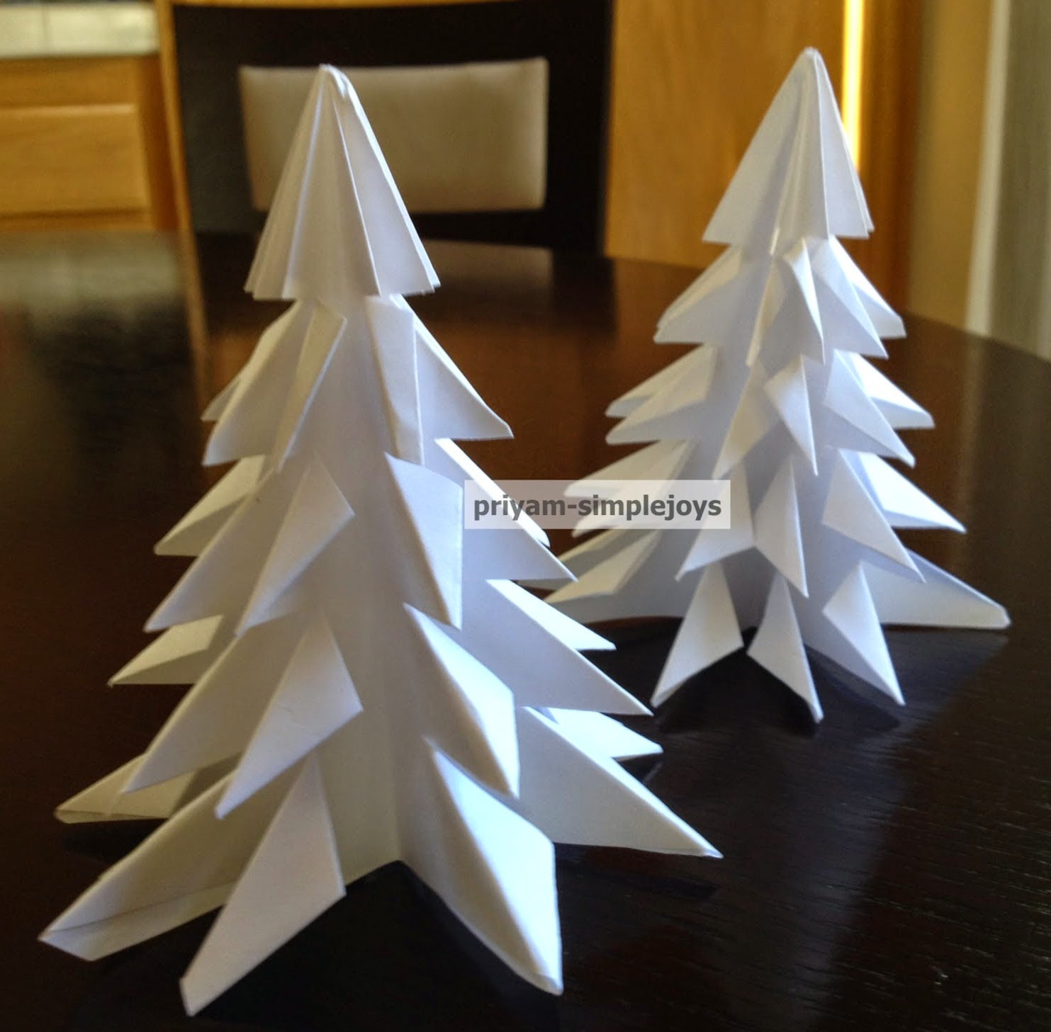 SimpleJoys: Paper Pine Tree/Christmas Tree