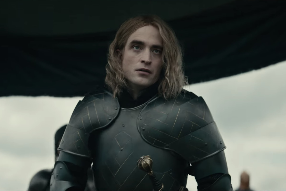 O Rei | Timothée Chalamet e Robert Pattinson entram em guerra no novo ...