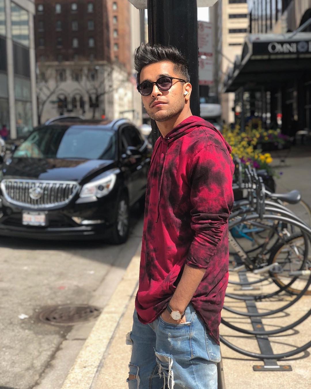 Asim Azhar - Age Family Girlfriend Networth Biography and Pictures