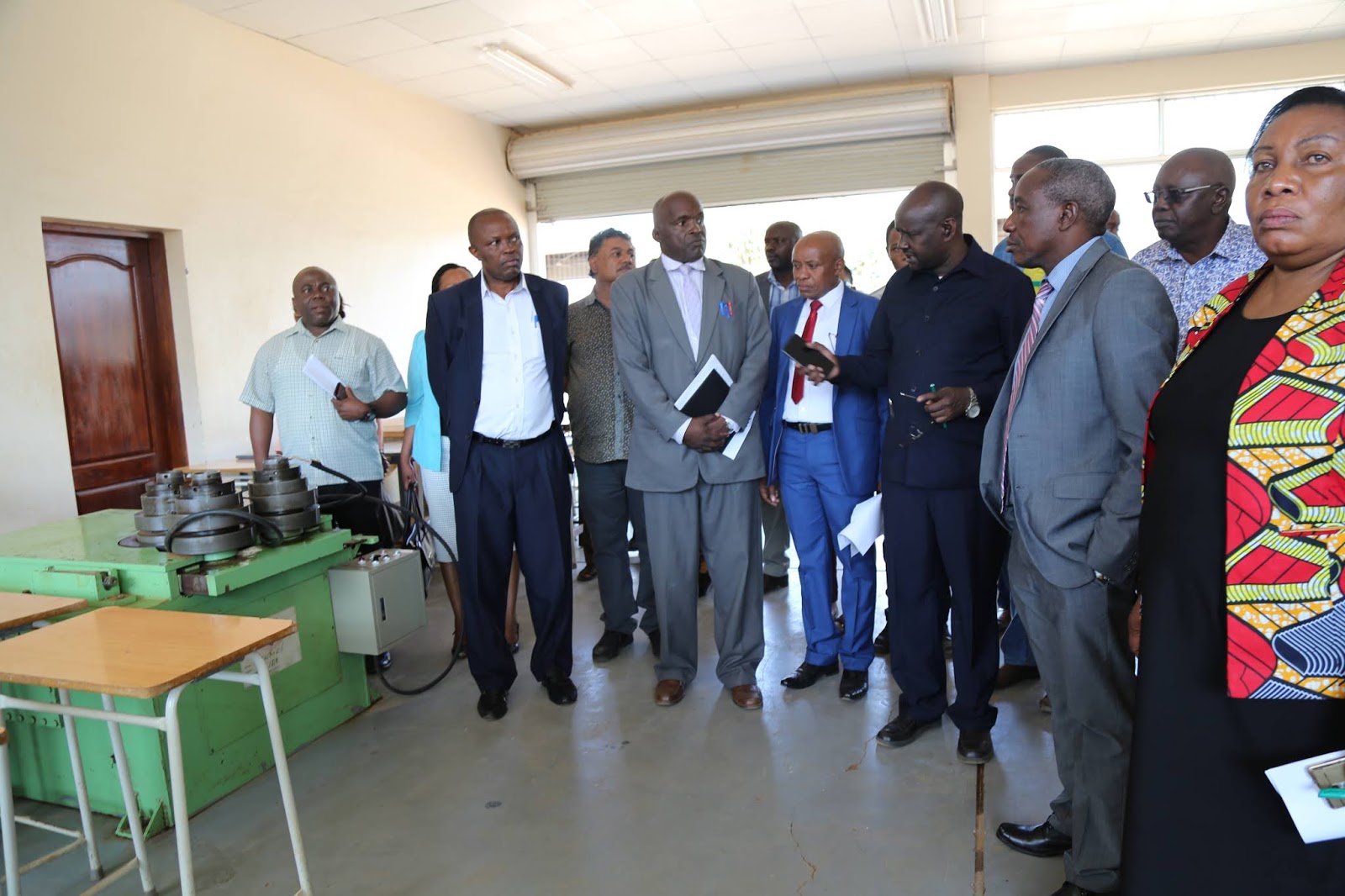 ELIMU BLOG: OLE NASHA ATOA AGIZO KALI KWA VIONGOZI NA WAZAZI MKOANI MANYARA