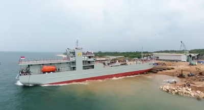 DEFENSE STUDIES: DRU Luncurkan LCU 1.500 DWT Kedua TNI AD