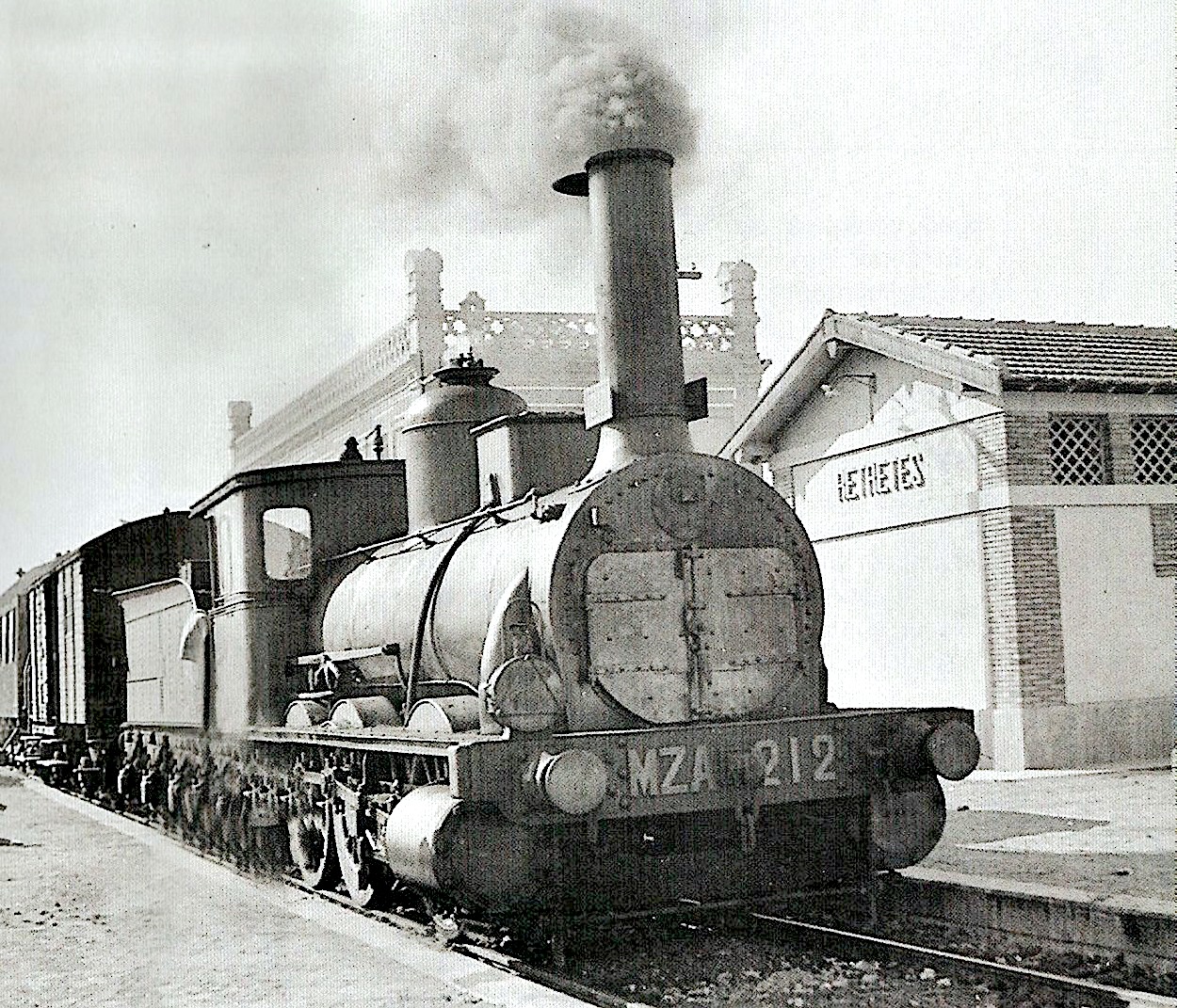 LA TRACCIÓN VAPOR EN RENFE (VIII): LA GRAN FAMILIA "CREUSOT DE ...