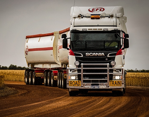 Gambar & Foto Mobil Truk Gandeng Terbaru Unik Keren 2018