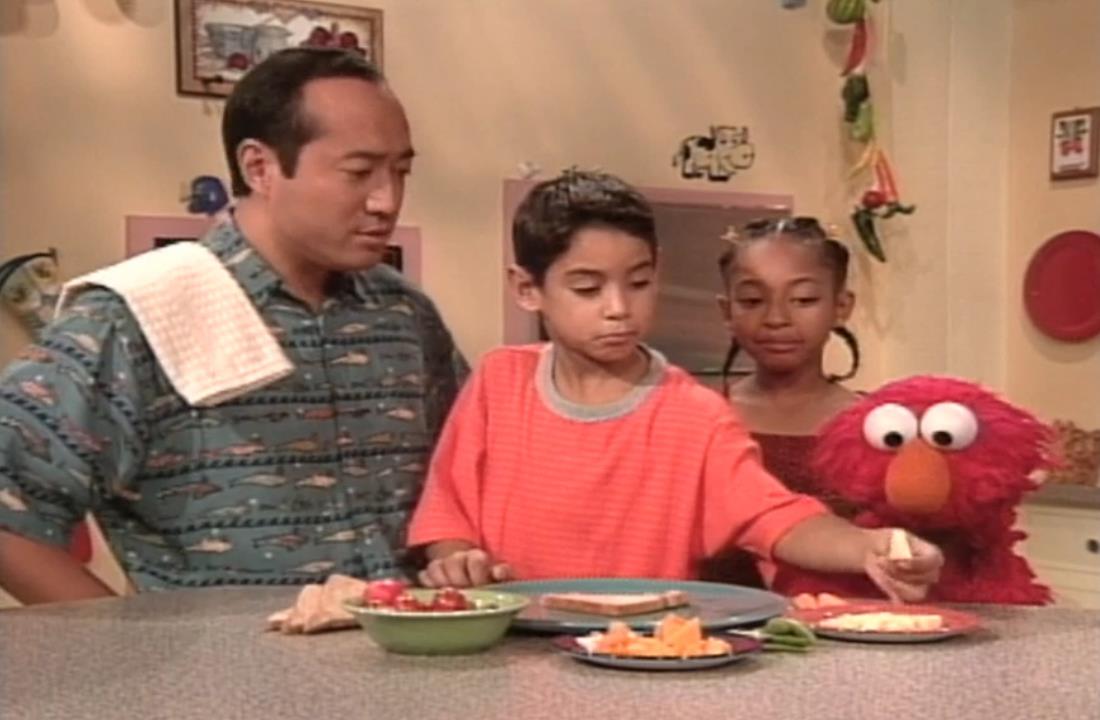 Sesame Street Guide: Sesame Street Elmo's Magic Cookbook