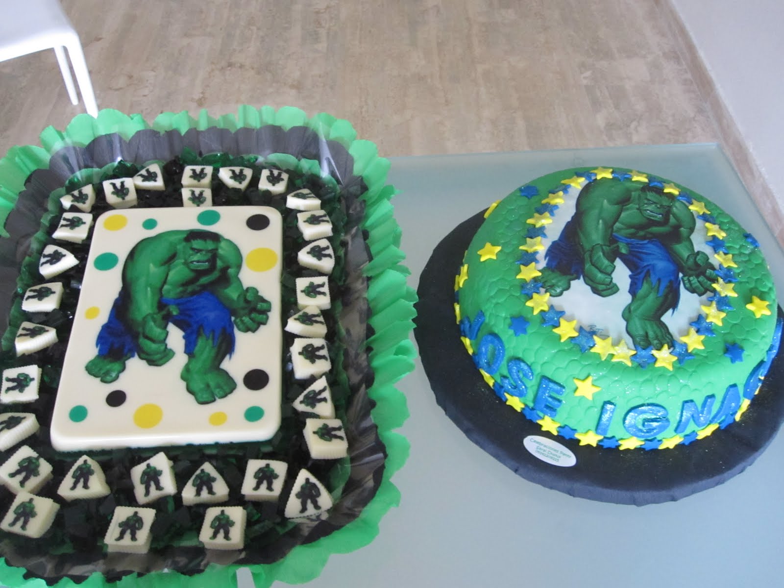 Sarai Dupuy by Dupuy Patisserie: Torta y Gelatina de Hulk