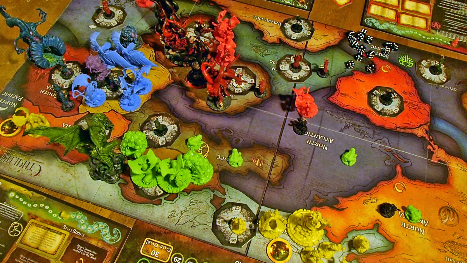 Cthulhu Wars Review - Points of Light