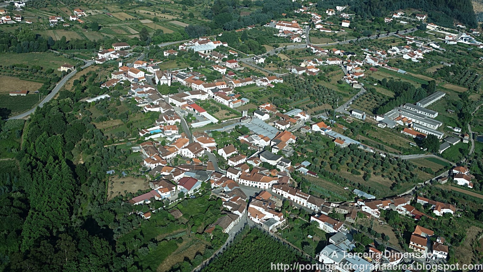 A Terceira Dimensão: Vila Nova do Ceira