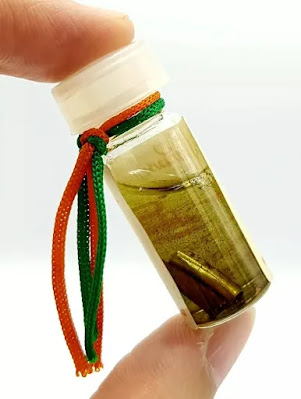 Tanya Thai Amulet: Thai Amulets Num Mun Maha Saneah Praya Wicha Meang ...