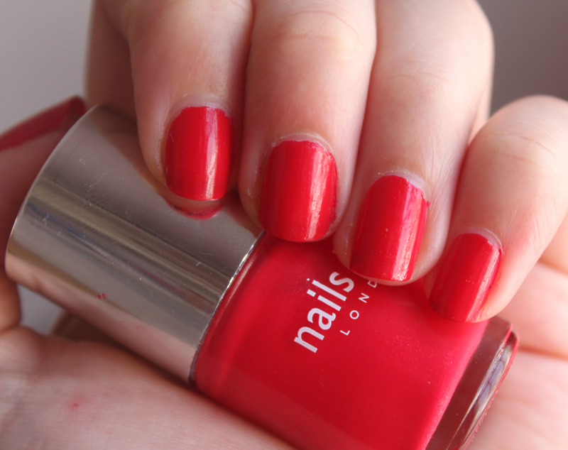 Nails Inc St James - A LITTLE OBSESSED