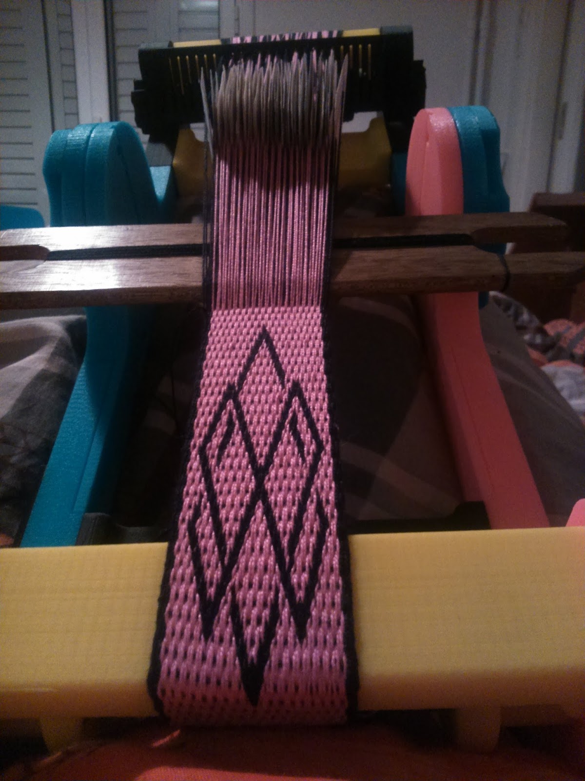 3D printed folding loom Version 1