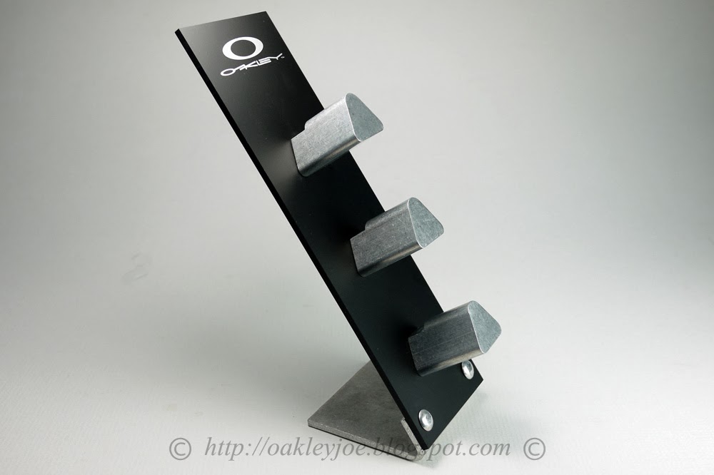 Singapore Oakley Joe's Collection SG: Display Stands