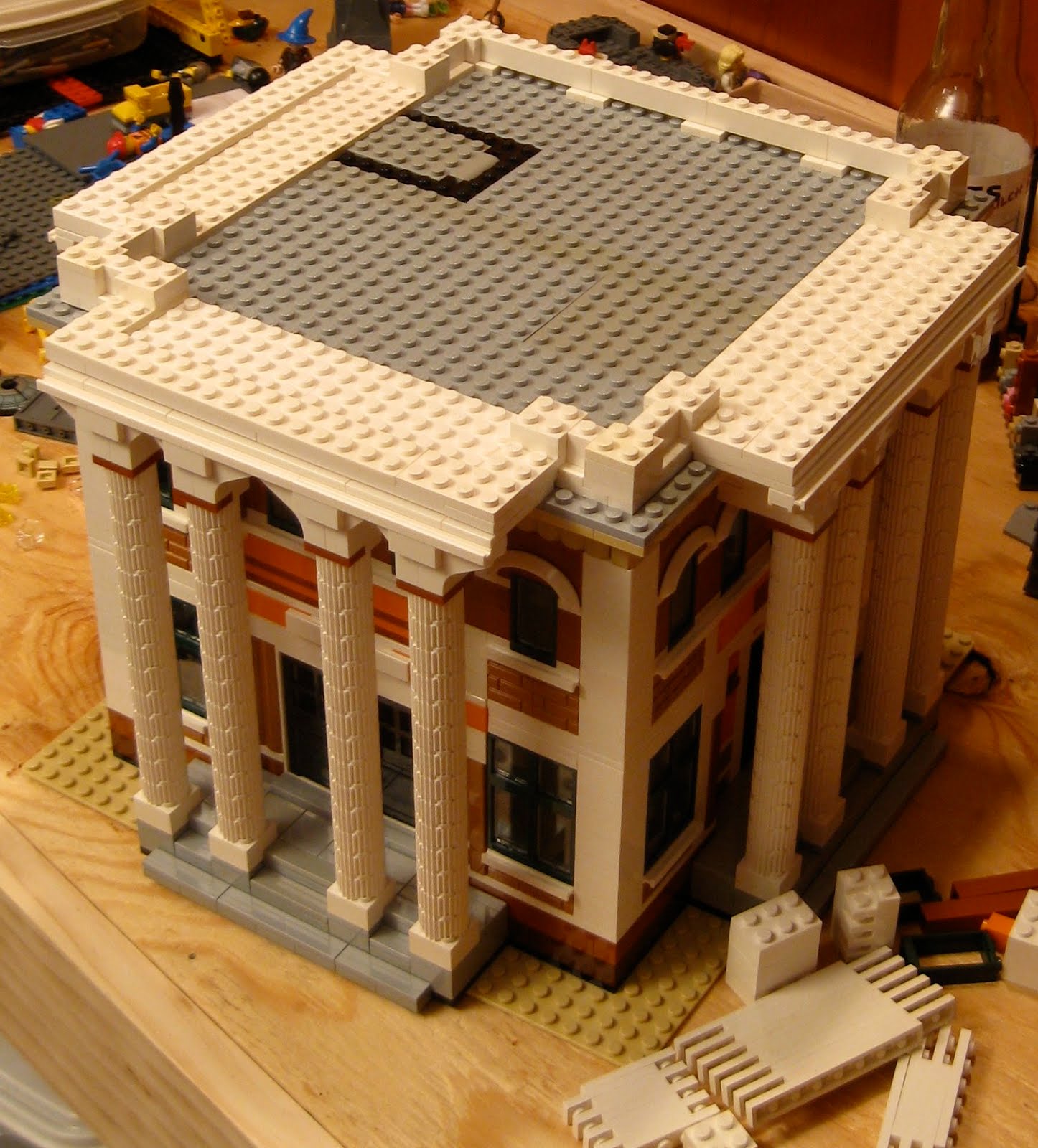 randuwa: Erection Of A Lego Courthouse